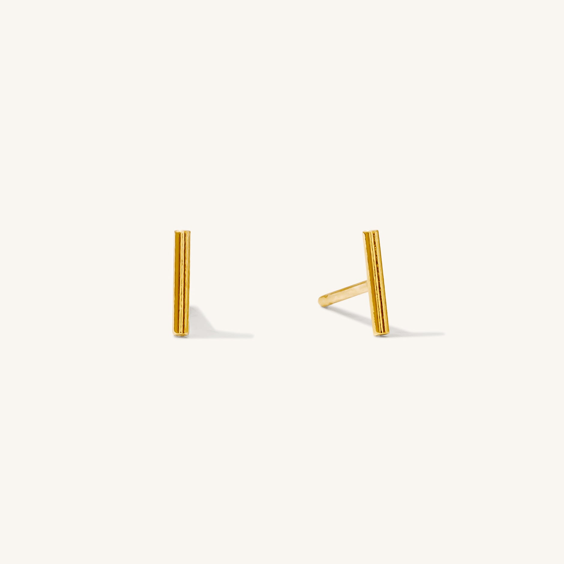 9ct gold bar stud earrings store